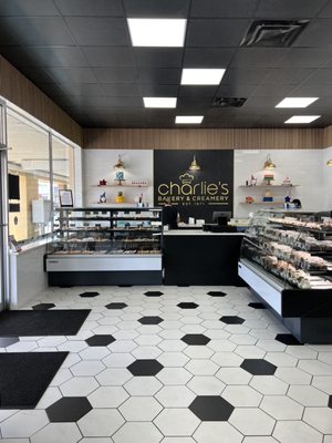 CHARLIE’S BAKERY & CREAMERY - 183 Photos & 111 Reviews - Bakeries ...