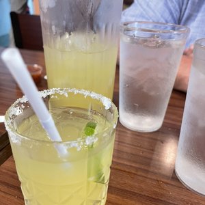 CALIENTE MEXICAN TAQUERIA - 141 Photos & 159 Reviews - 135 Archbishop ...
