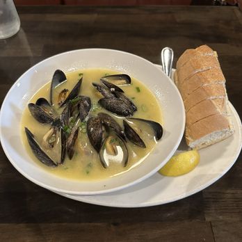 MUSSEL & BURGER BAR - Updated December 2025 - 1096 Photos & 1264 ...