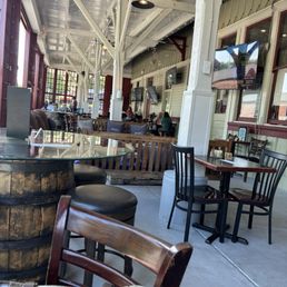 TRACKSIDE - Updated December 2025 - 216 Photos & 100 Reviews - 134 E ...