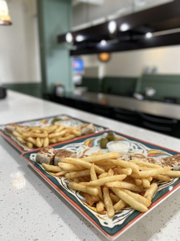 FALAFEL KEBAB STATION with 36 Reviews & 22 Photos - 1133 W Granville ...