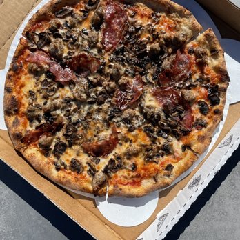 LONG BRIDGE PIZZA - Updated July 2024 - 675 Photos & 717 Reviews - 2347 ...