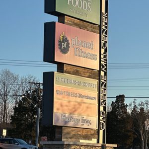 KINGSTOWNE TOWN CENTER - Updated May 2025 - 5955 Kingstowne Towne Ctr ...