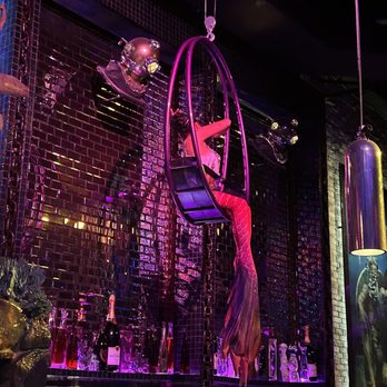 WET RESTAURANT & LOUNGE - Updated December 2025 - 252 Photos & 120 ...