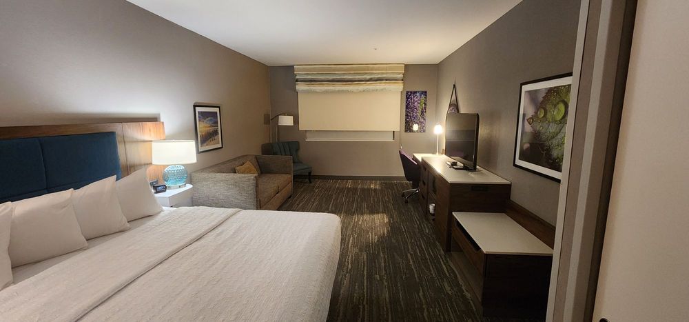 HAMPTON INN & SUITES BOISE/SPECTRUM - Updated August 2025 - 147 Photos ...