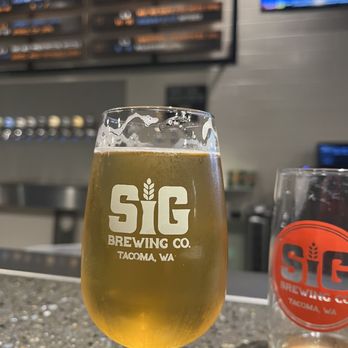 SIG BREWING COMPANY - Updated July 2024 - 210 Photos & 115 Reviews ...