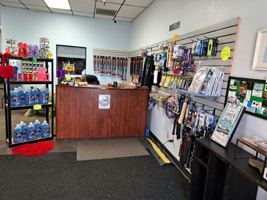 THE SMOG PLACE - Updated November 2025 - 16 Photos & 29 Reviews - 809 W ...