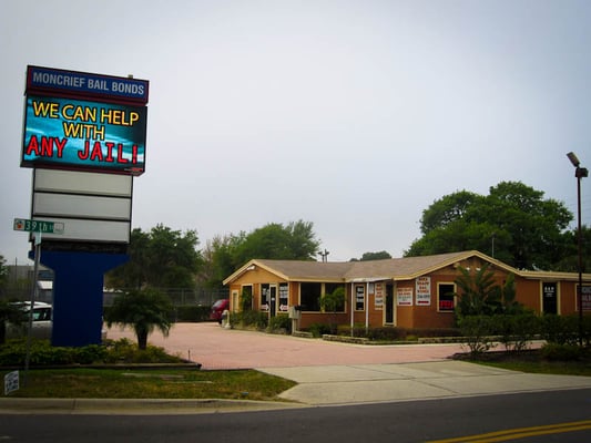 MONCRIEF BAIL BONDS - Updated October 2025 - 3910 S John Young Pkwy ...