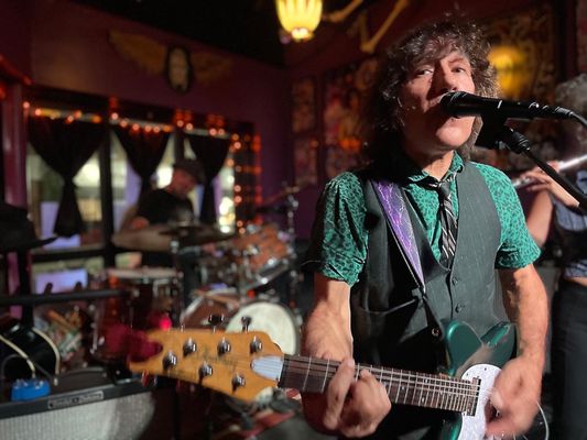 LUX LOUNGE - Updated January 2026 - 76 Photos & 161 Reviews - 666 South ...