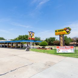 DEL RANCHO - Updated July 2025 - 93 Photos & 99 Reviews - 5111 N ...