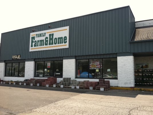 FAMILY FARM & HOME - Updated December 2025 - 780 N Broadway, Peru ...