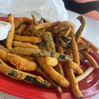 CHRIS’S BURGERS - Updated January 2025 - 223 Photos & 260 Reviews - 765 ...