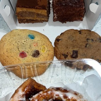 MUFFIN HOUSE CAFE - Updated April 2025 - 82 Photos & 91 Reviews - 296 ...