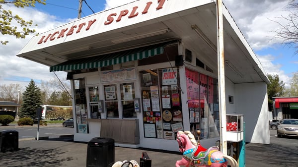 LICKETY SPLIT - Updated December 2025 - 17 Photos & 36 Reviews - 589 ...