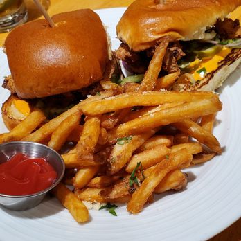 PINSTRIPES - Updated December 2025 - 882 Photos & 649 Reviews - 1150 ...