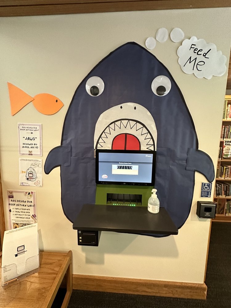 LAKE OSWEGO PUBLIC LIBRARY - 32 Photos & 21 Reviews - 706 4th St, Lake ...