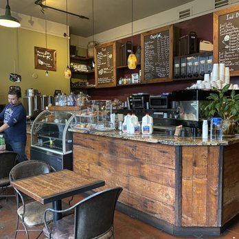 CAFETO COFFEE SHOP - Updated December 2025 - 77 Photos & 132 Reviews ...