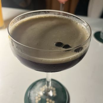 THE GUISINGER - Updated November 2025 - 32 Photos - 1 E Mountain St ...