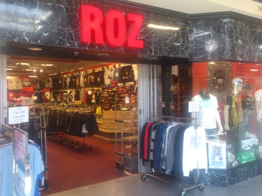 ROZ HIP HOP STORE - Updated January 2025 - 66 Street & 137 Avenue ...