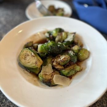 FUZIO UNIVERSAL BISTRO - Updated January 2026 - 411 Photos & 471 ...