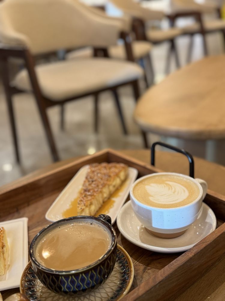 MOQANA - Updated September 2025 - 55 Photos & 19 Reviews - 1105 N ...