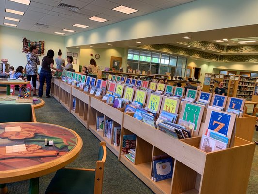 LAND O LAKES BRANCH LIBRARY - Updated January 2026 - 14 Photos & 18 ...