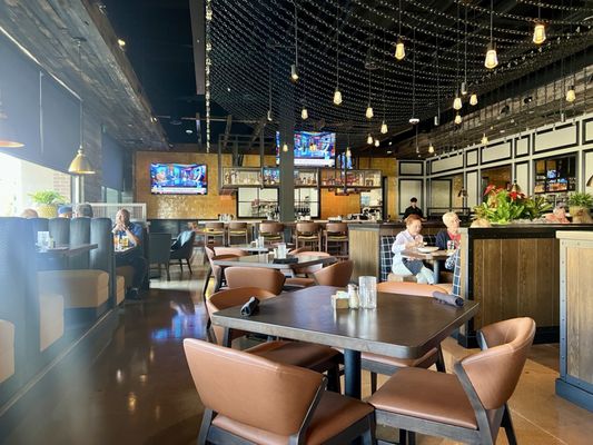 REUNION KITCHEN + DRINK - Updated November 2024 - 180 Photos & 78 ...