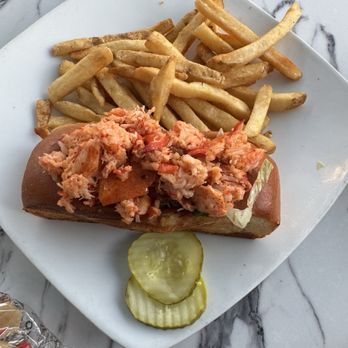 WICKFORD ON THE WATER - Updated July 2025 - 311 Photos & 305 Reviews ...