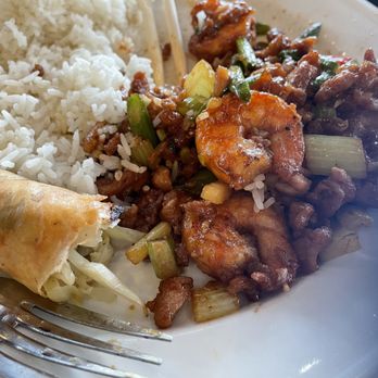 LITTLE HOLLY’S ASIA CAFE - Updated October 2025 - 59 Photos & 281 ...