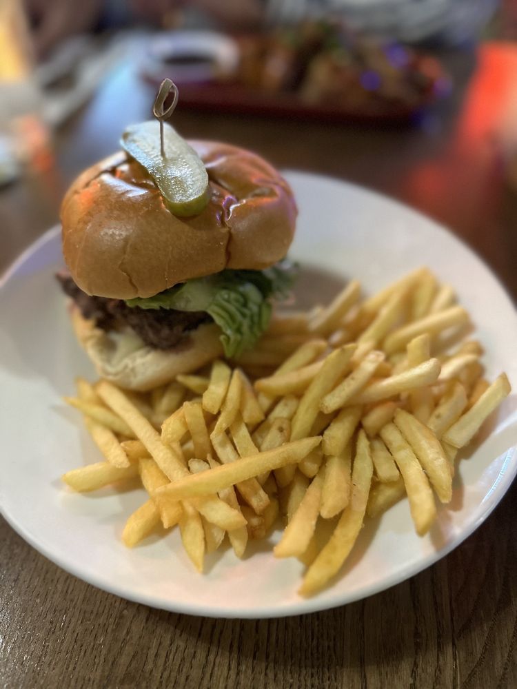 FITZROVIA BELLE - Updated June 2025 - 27 Photos & 19 Reviews - 174 ...