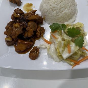 ROASTING WATER - FOUNTAIN VALLEY - Updated May 2025 - 1302 Photos & 675 ...