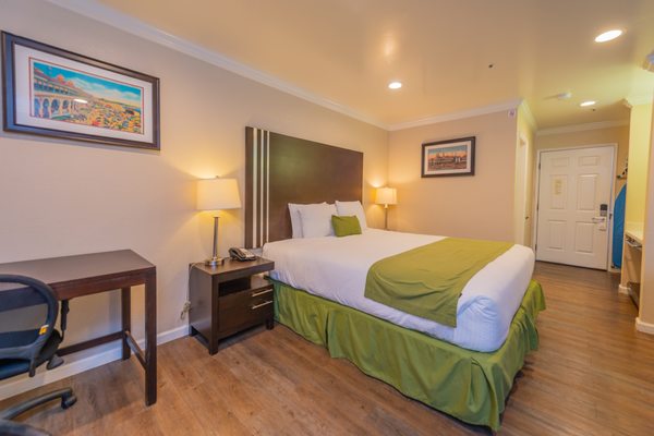 OCEAN PACIFIC LODGE - 145 Photos & 277 Reviews - 301 Pacific Ave, Santa ...