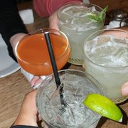 PERRY’S - EMBARCADERO - 902 Photos & 921 Reviews - 155 Steuart St, San ...