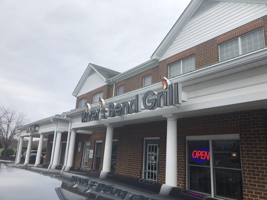 RIVER’S BEND GRILL - Updated December 2025 - 32 Photos & 80 Reviews ...
