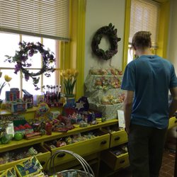 Port Clinton Peanut Shop - 34 Photos & 20 Reviews - Specialty Food ...