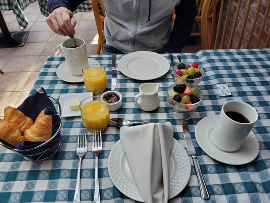 PIG HILL INN - 102 Photos & 60 Reviews - 73 Main St, Cold Spring, NY - Yelp