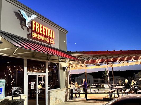 FREETAIL BREWING - 520 Photos & 522 Reviews - Food near San Antonio, TX ... FREETAIL BREWING - 520 Photos & 522 Reviews - Food near San Antonio, TX ...