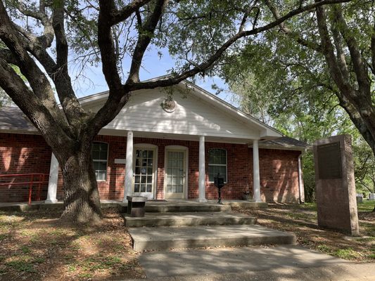 GALVESTON MEMORIAL PARK CEMETERY - Updated October 2025 - 17 Photos ...