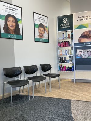 GREAT CLIPS - Updated May 2026 - 437 Commerce Dr, Woodbury, Minnesota ...