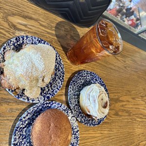 HARVEY BAKERY & KITCHEN 【391 Photos & 185 Reviews】 301 NW 13th St ...