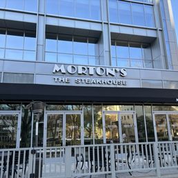 MORTON’S THE STEAKHOUSE - Updated September 2025 - 1684 Photos & 1128 ...