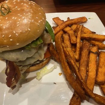 SOCIAL 45 CRAFT KITCHEN AND BAR - Updated July 2025 - 28 Photos & 32 ...