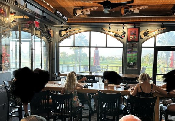 BIG ROCK PUB - Updated December 2024 - 287 Photos & 434 Reviews - 79940 ...