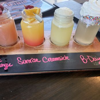 SECOND CHANCE DINER - Updated December 2025 - 177 Photos & 177 Reviews ...