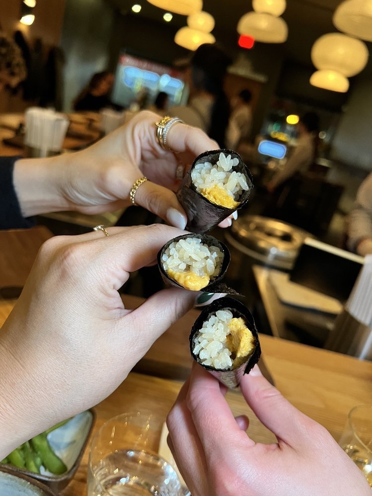 SARU HANDROLL BAR - 61 Photos & 25 Reviews - 2206 Polk St, San ...