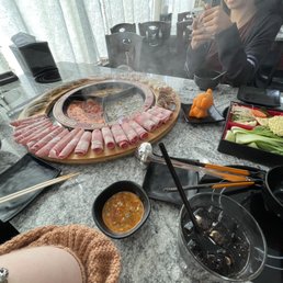 COCO HOT POT - Updated October 2025 - 253 Photos & 102 Reviews - 743 ...