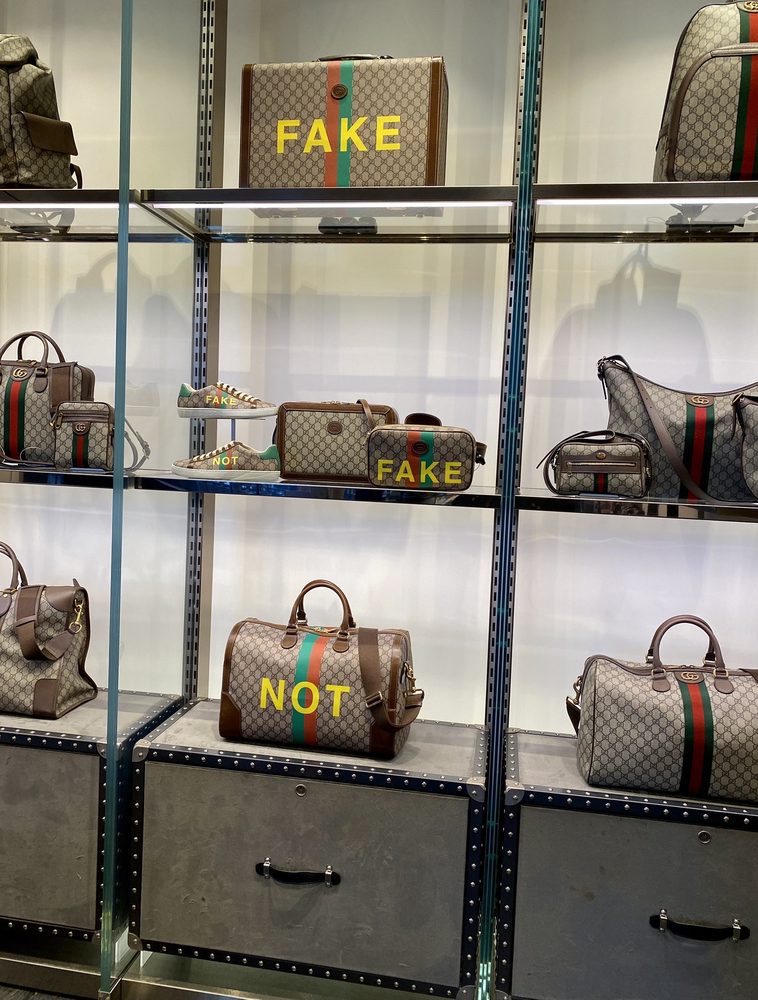 GUCCI CHICAGO FLAGSHIP - Updated July 2024 - 50 Photos & 124 Reviews ...