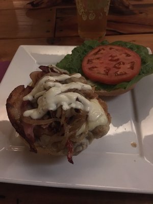 FROGTOWNE GRILLE - 13 Photos & 26 Reviews - Bars - 23 W County Rd ...