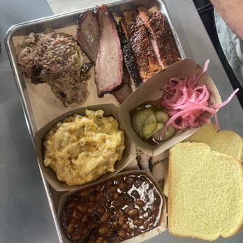 BRAZEN QUE - Updated October 2025 - 61 Photos & 23 Reviews - 5172 Bradford Hicks Dr, Livingston ...