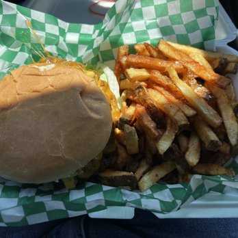 FRANTASTIC FOOD TRUCK - Updated October 2025 - 225 Platten Boulevard ...